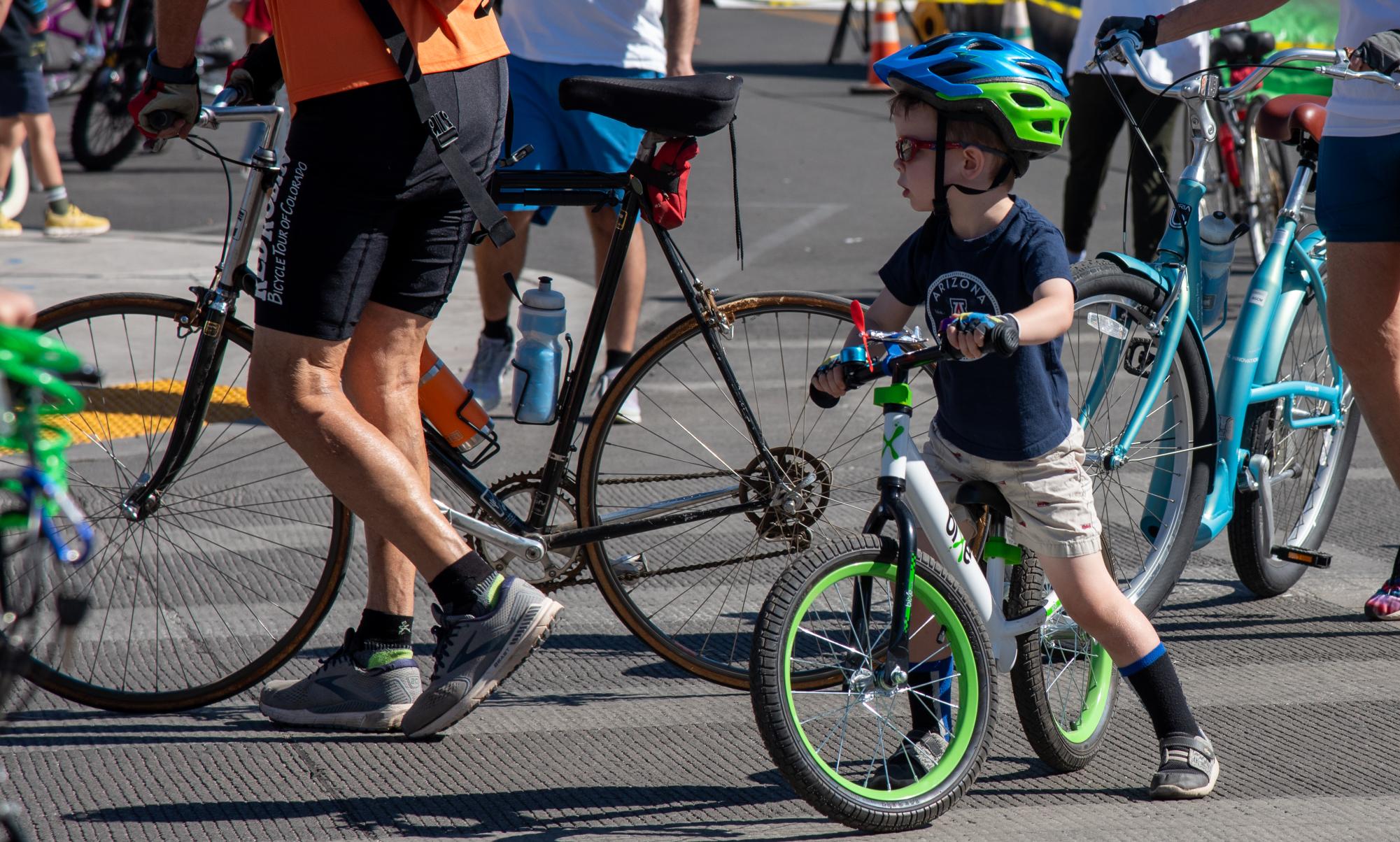 Tucson celebrates 20th anniversary Cyclovia – The Daily Wildcat