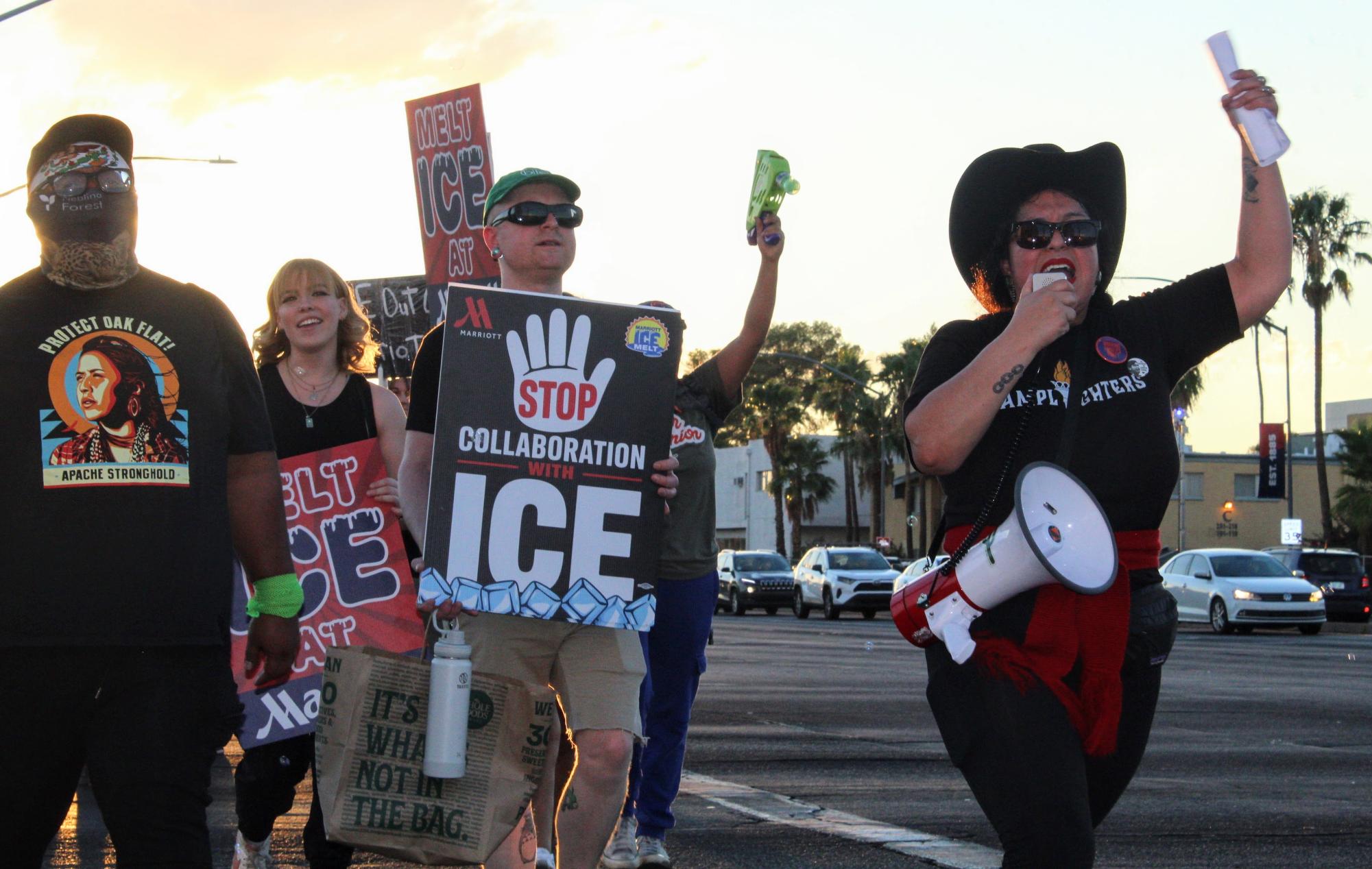 Protesters call on Marriott to end ties with ICE – The Daily Wildcat